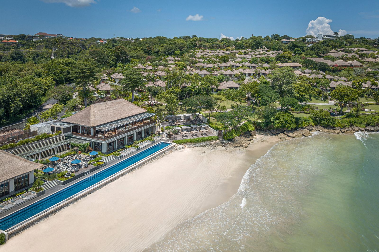 Bukit Peninsula Insider Guide: Best Beaches, Surf & Stays - Jetsetter