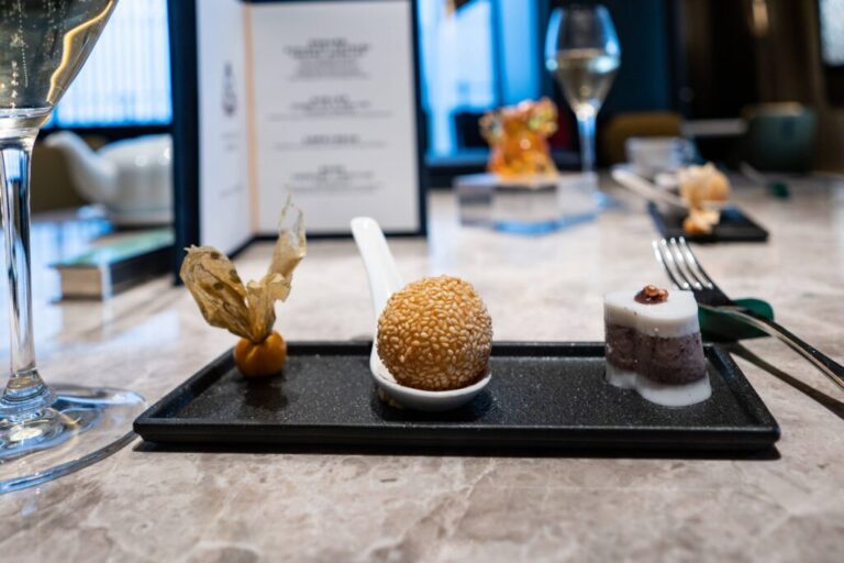 A Foodie’s Guide to Hong Kong’s Michelin-Starred Restaurants - Jetsetter